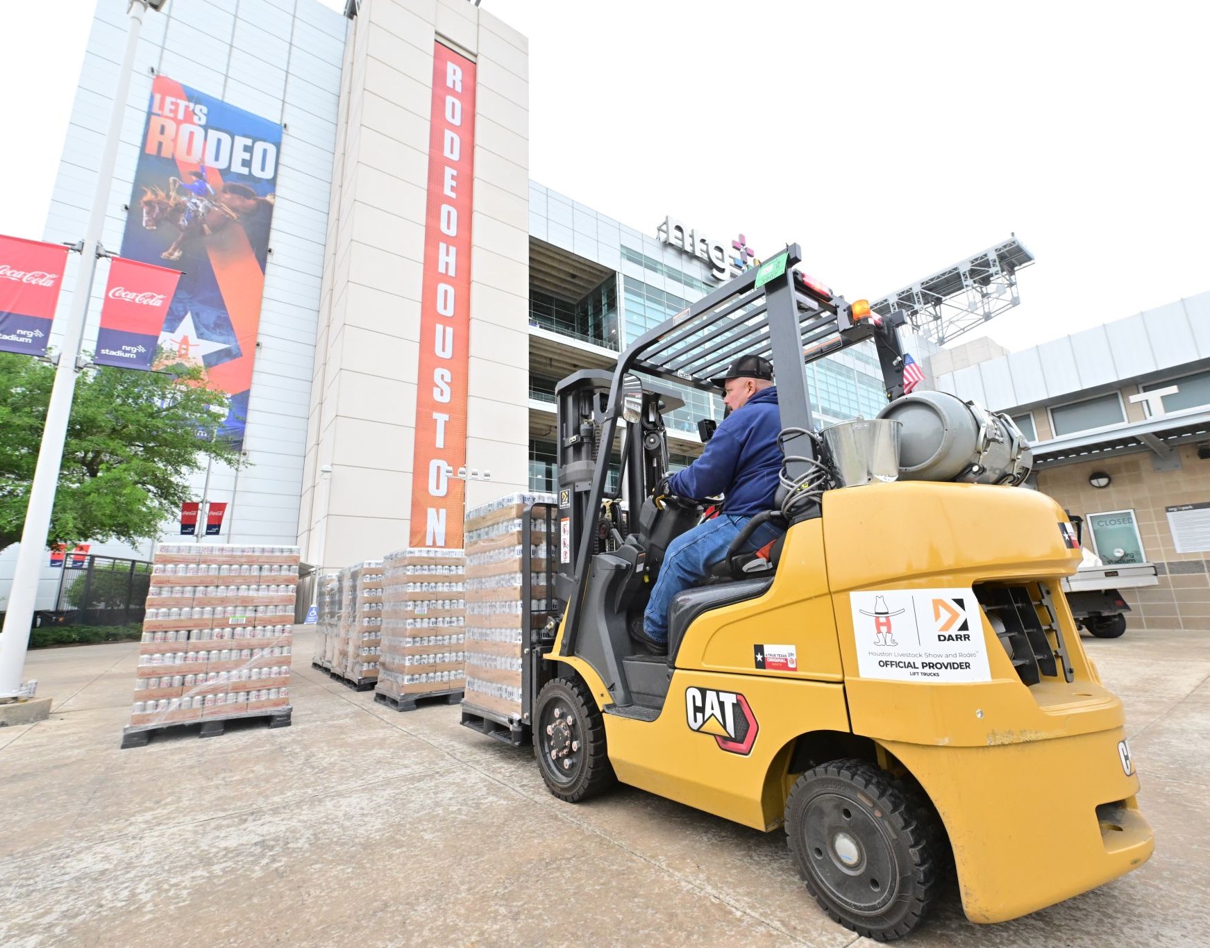 Cat® Lift Trucks Provides for the Houston Rodeo | MHEDA